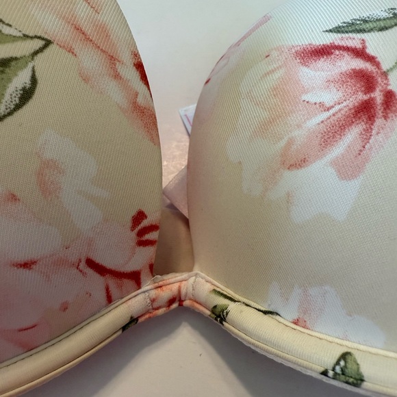 PINK Victoria's Secret | Intimates & Sleepwear | Euc Pink Victorias ...